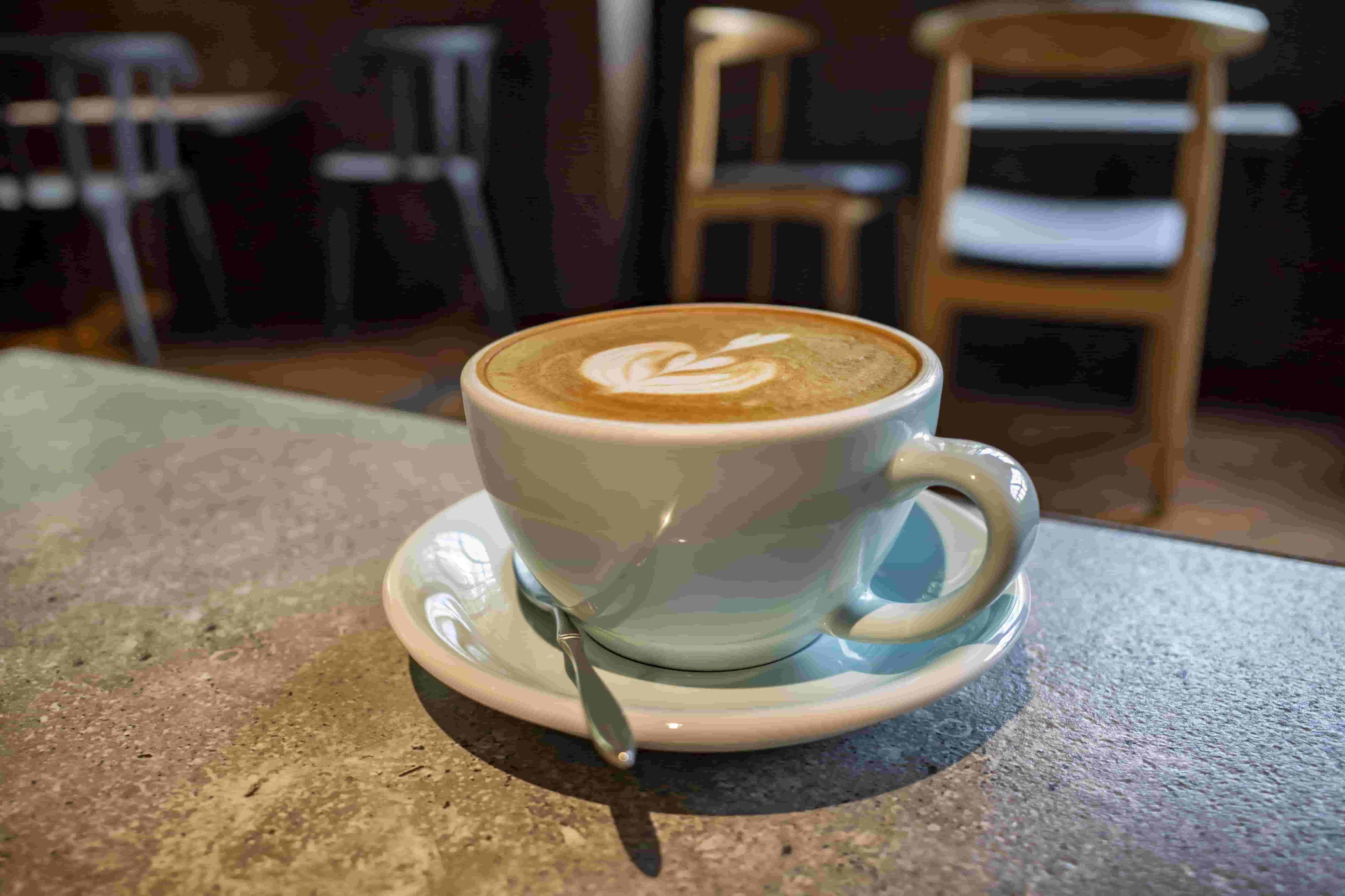 A base de espresso: Latte vs. Capuchino | NESCAFÉ® Dolce Gusto®